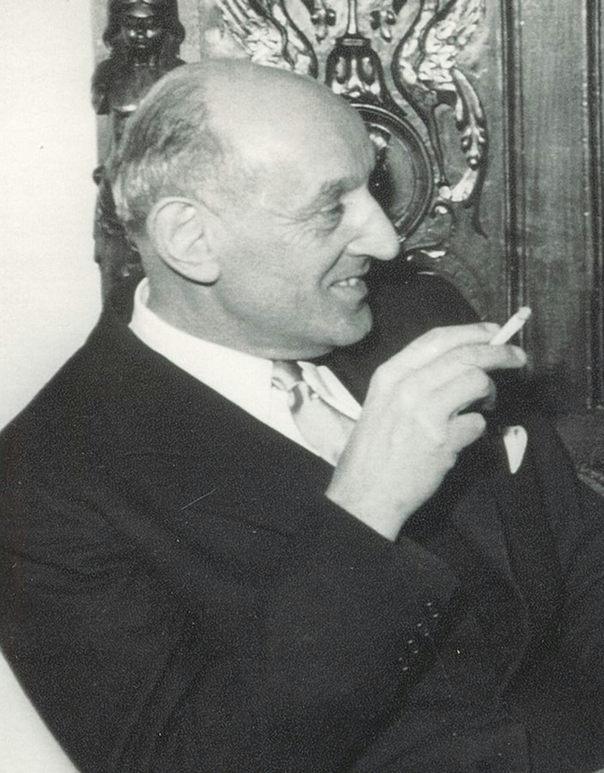 Discover who we are - Stichting Vluchteling